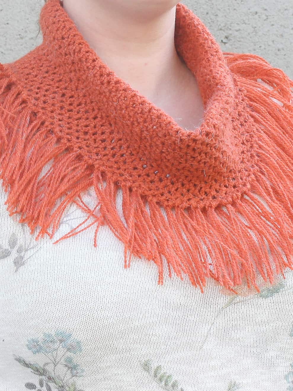 Spring Fine Mesh Cowl - Winding Road Crochet