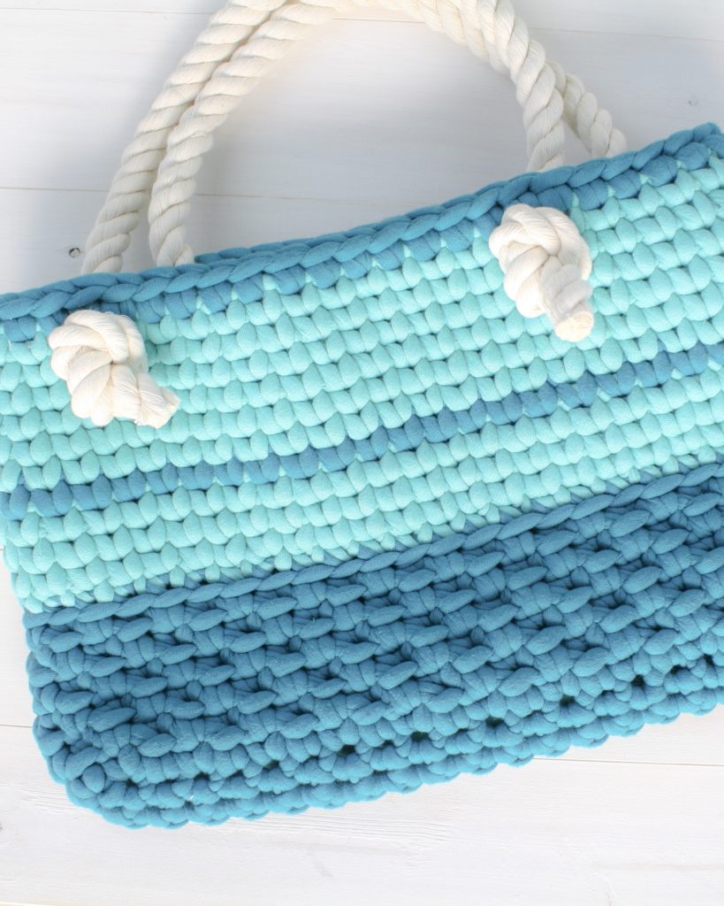 Summer Day Bag Free Crochet Pattern - Winding Road Crochet