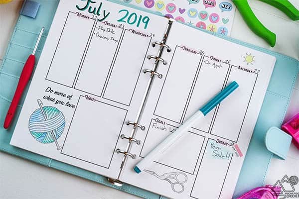 How to Crochet a Hexagon Blanket - Winding Road Crochet