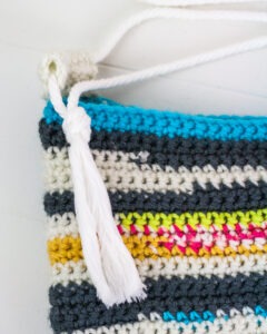 How to make a Flat Bottom Bag from a Crochet Rectangle - Winding Road