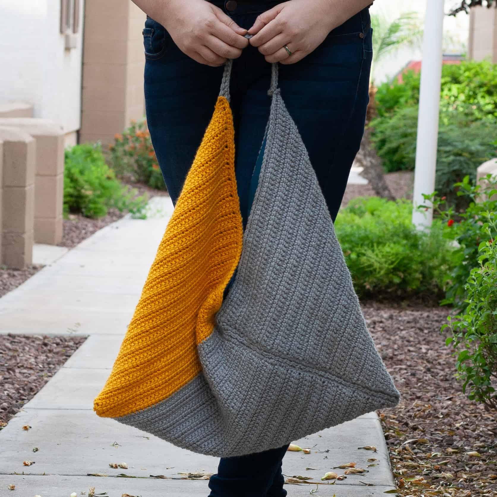 Easy Trifold Crochet Bag Pattern - Winding Road Crochet
