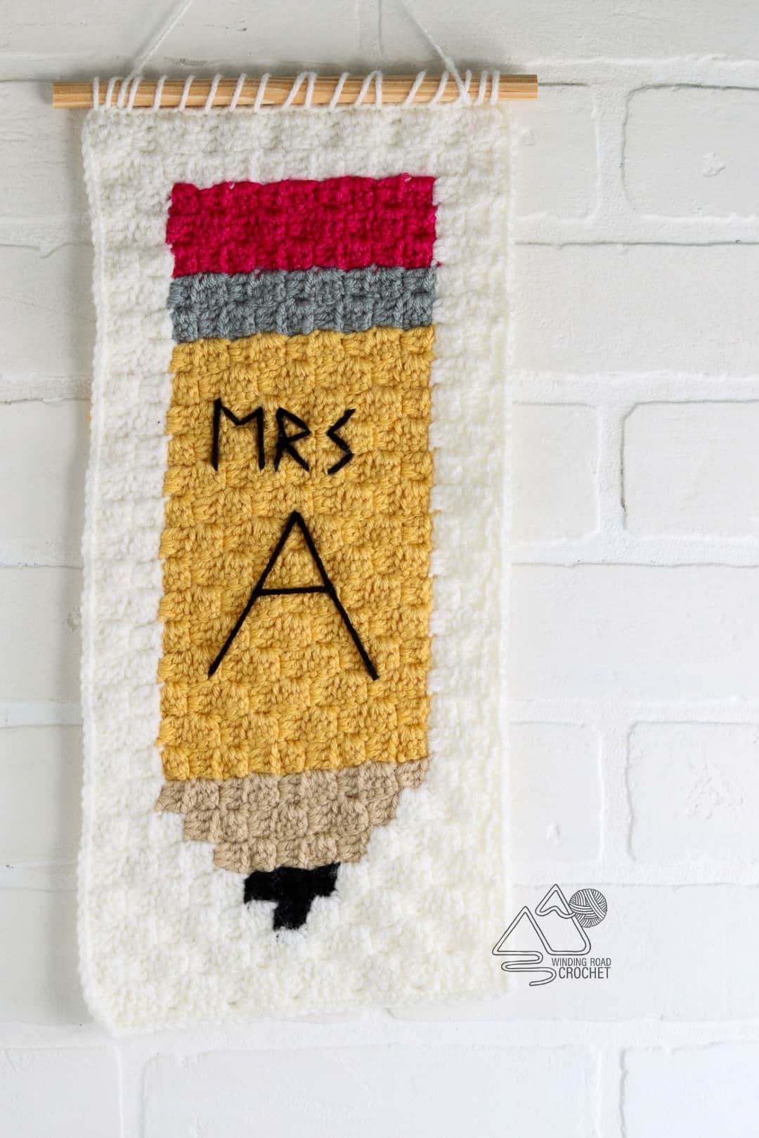 Crochet Pencil Banner Free Crochet Pattern - Winding Road Crochet